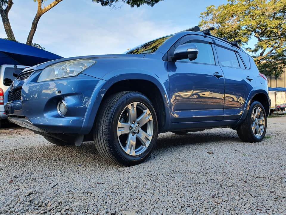 toyota-rav-4-car-listings